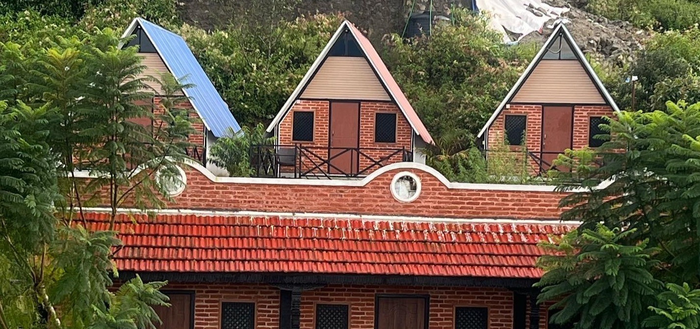 Gurans Heritage Resort - Stay at Jarsing Pauwa, Shankhapur